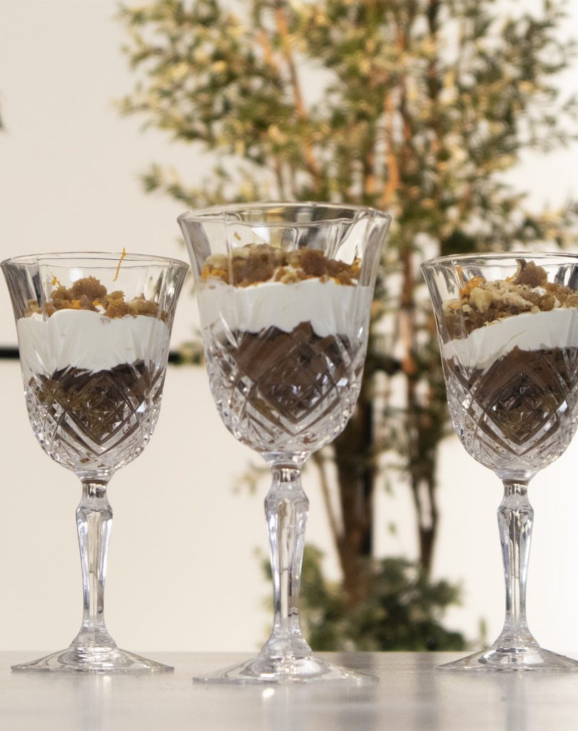 Trifle με μελομακάρονα από τον Άκη Πετρετζίκη - Κουζίνα: Ιστορίες με ...