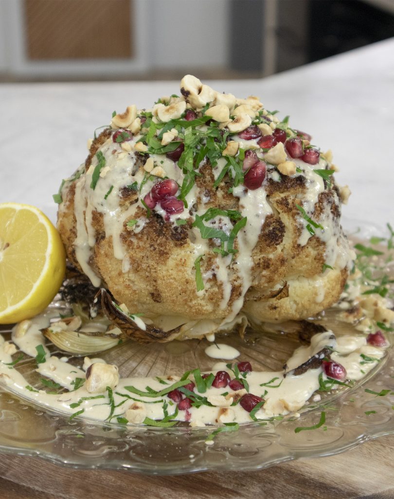 Ψητό κουνουπίδι με ρόδι και σάλτσα ταχίνι - Κουζίνα: Ιστορίες με τον ...